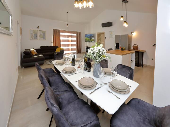 Villa à Starigrad Avec Piscine Chauffée - Starigrad-Paklenica