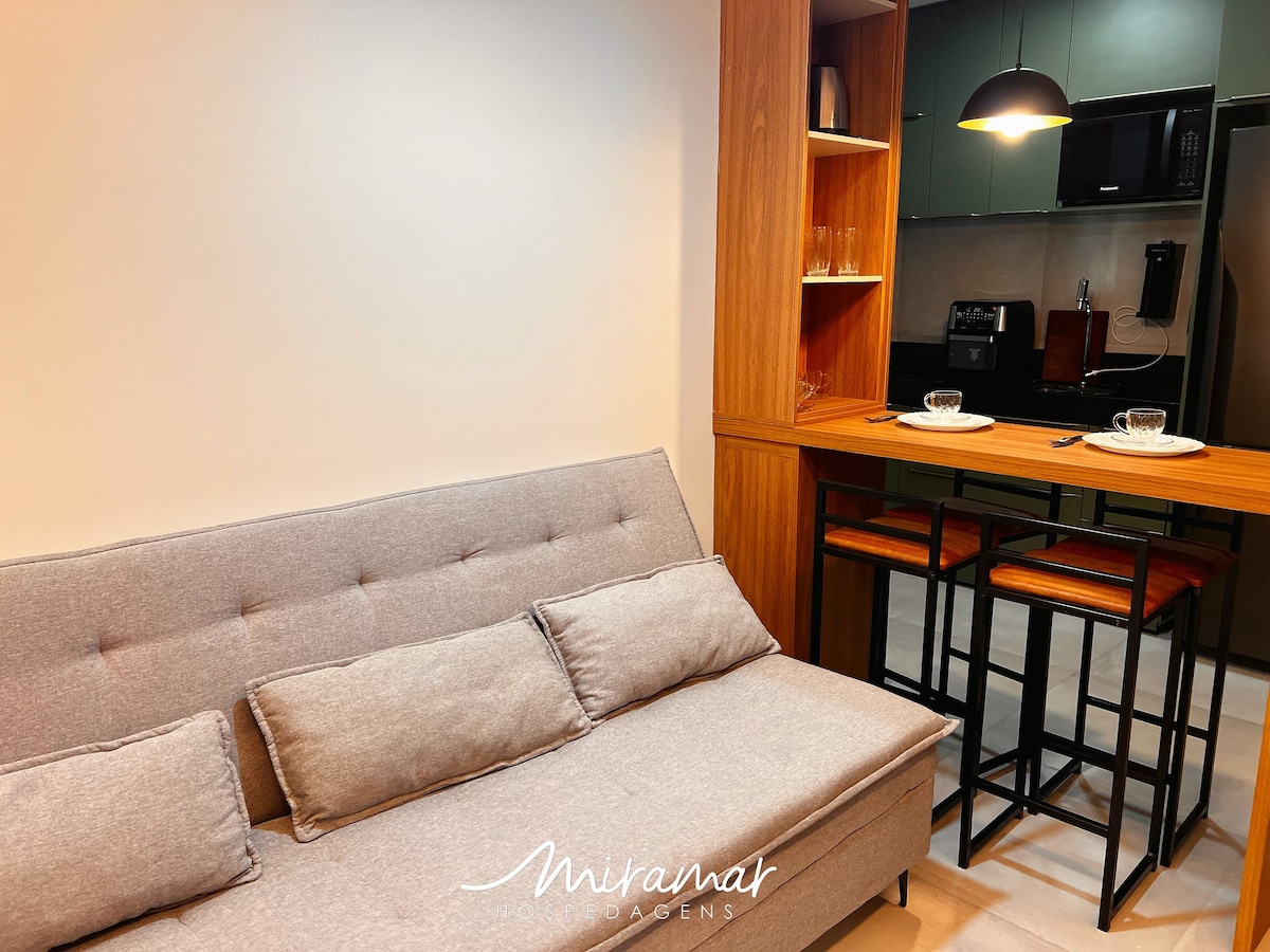 Flat with Ceiling Mirror for Couple - Tambaú - By MH - Flats for Rent ...