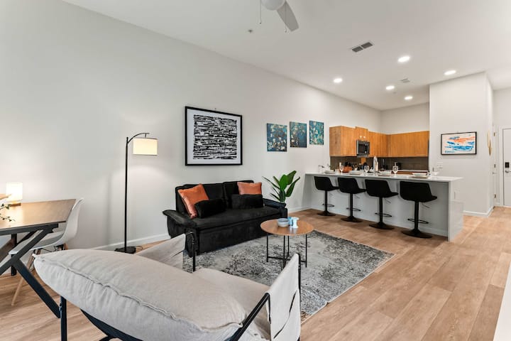 Stylish King Suite With Pool & Gym Near Epic U - Orlando