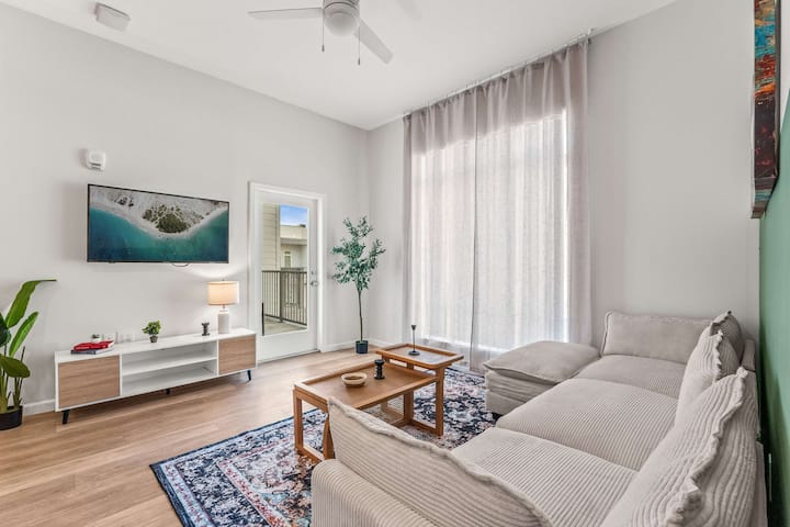 3br Magical King Family• Pets • Pool • Gym Near Ep - Orlando, FL