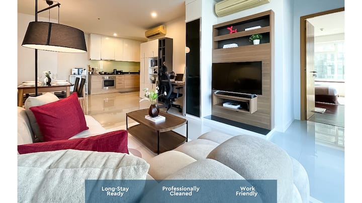 Near Bts • Large 98 Sqm • Pool & Sauna • Sontana - Bangkok