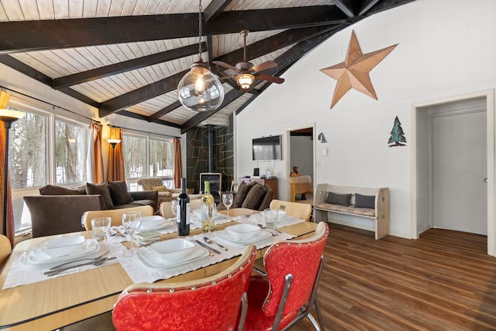 Chic 2 Bd 2 Ba, Near Skiing, Fireplace, Etc - Pocono Lake