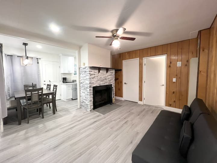 Modern Upgraded Timber Haven Cabin #5 - Kitchen - Big Bear Lake, CA