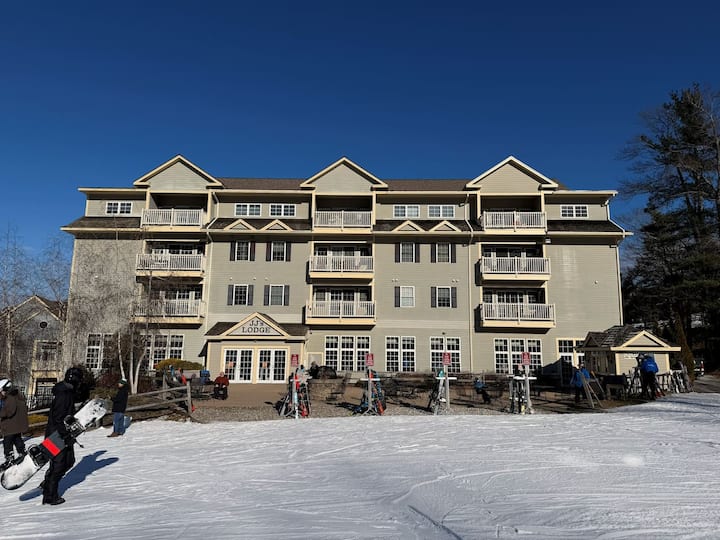3br 2ba Jpeak Condo @ Jiminy Peak -Ski In-ski Out - Pontoosuc Lake, MA