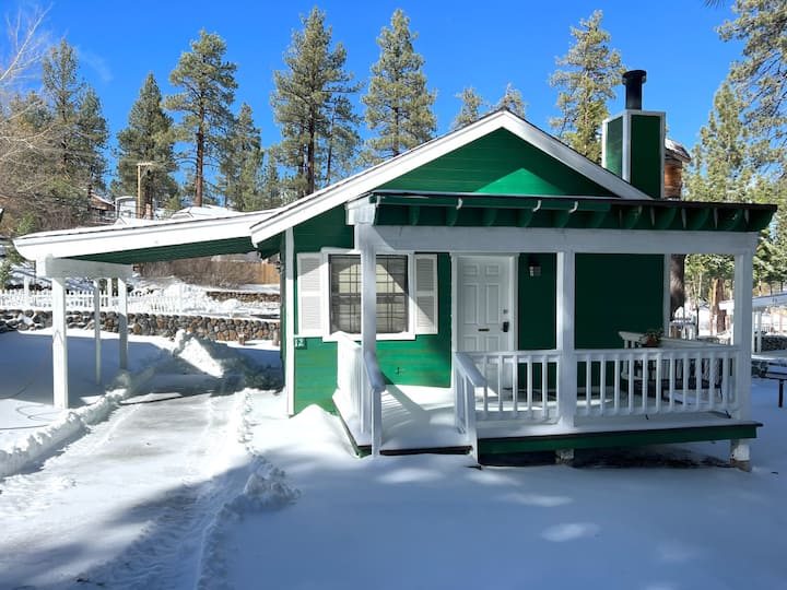 Bear Manor Cabin 12 - Neighboring Alpine Slide - Big Bear Lake, CA