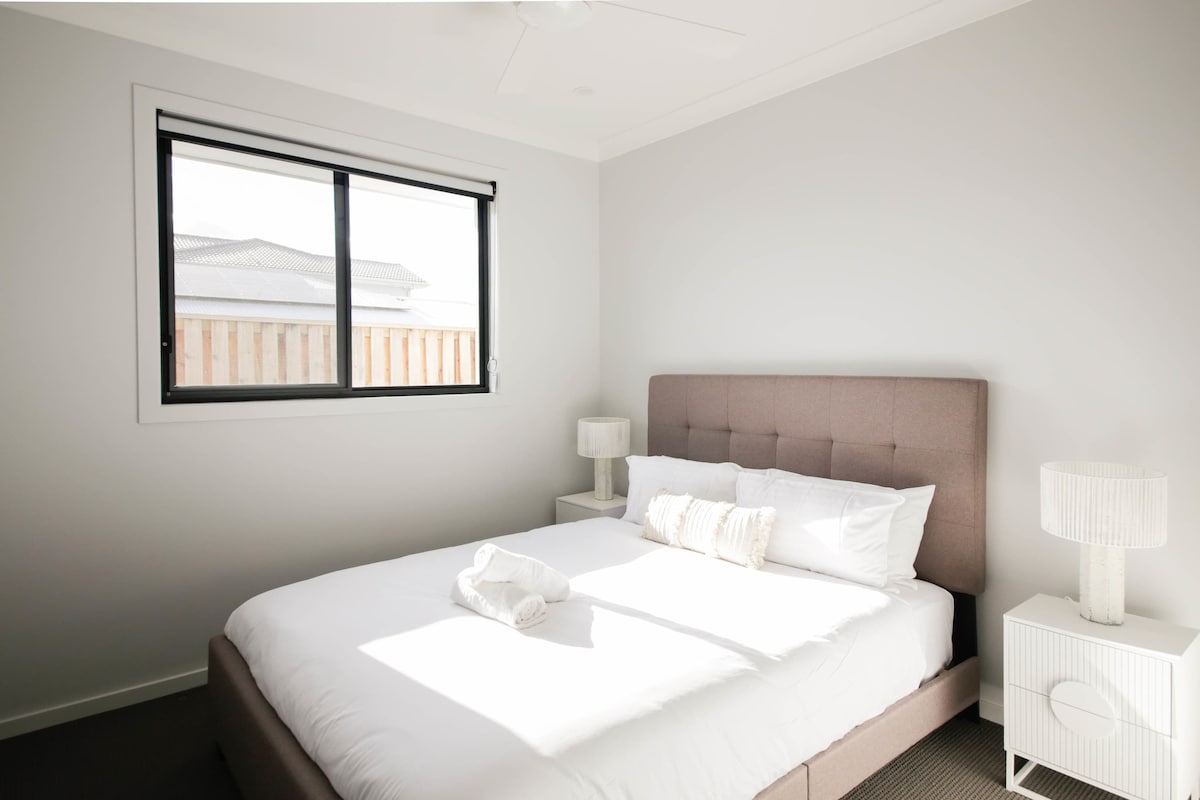 5BR de confort de luxe | Votre porte d'entrée principale de Brisbane ...