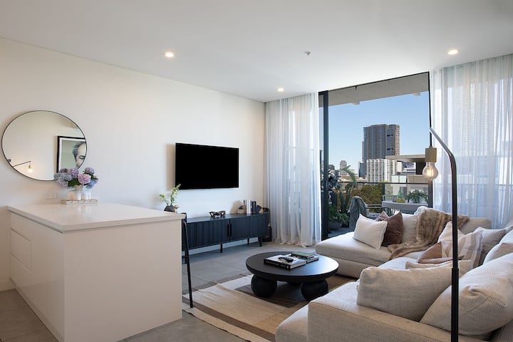 Riverside Parramatta I90 - Parramatta