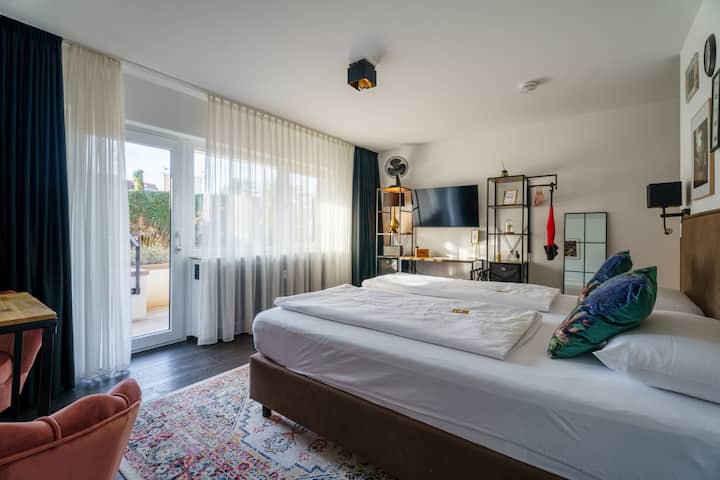 Fauna By Kamelu - Gengenbach