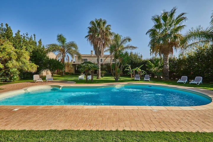 Villa Antica Aia Con Piscina - Scicli