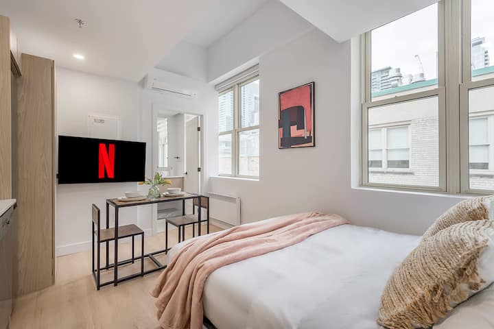 Bright Loft- Plush Bed - Montreal