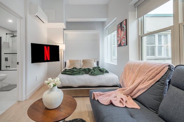 Sunny Urban Studio - Montréal