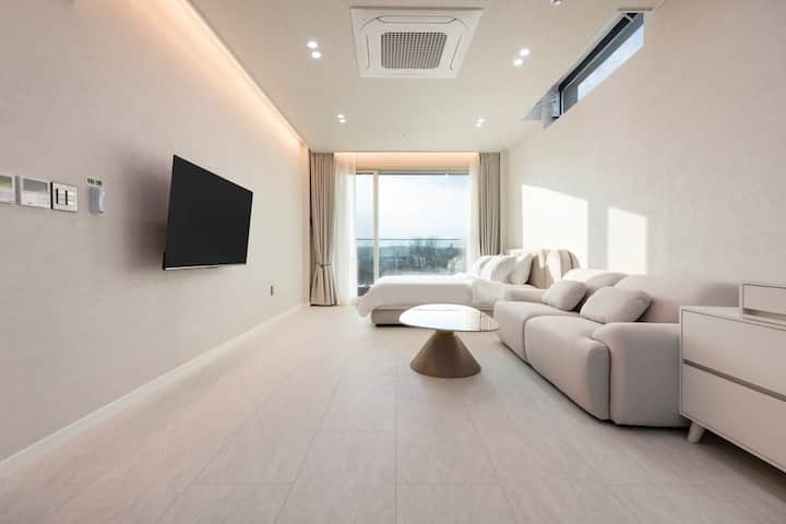 신축#수영장 #정동진해변 #아르떼 #경포 401풀빌라신축개별수영장개별바베큐 - Gangneung-si