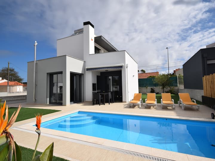 Villa Familiale Avec Terrasse Et Piscine - Foz do Arelho