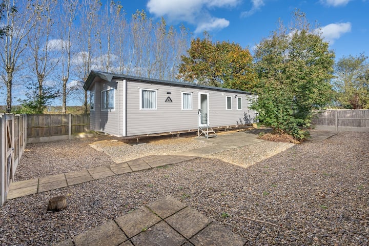 Bishy Barnabee | East Ruston Cottages - Hemsby