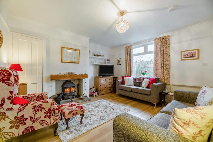 3 Bed In Seahouses (Oc-s34113) - Seahouses