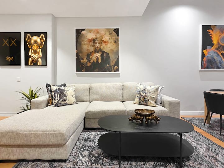 Deluxe Décor & Rooftop Pool With Sensational View! - Camps Bay