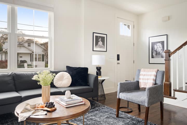 Hart Suite 5 By Avantstay | Downtown Town House - SoundWaves at Gaylord Opryland, Nashville