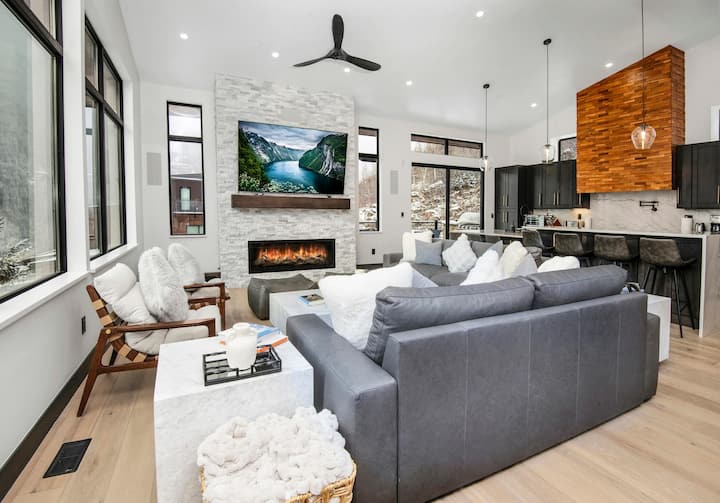 6br Luxury Mountain Retreat, Views, Private Hot Tu - Vail, CO