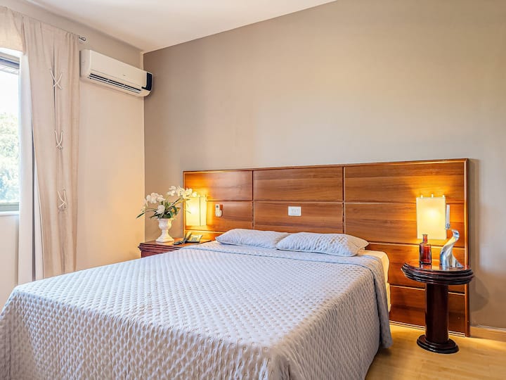 Estilo Conforto E Praticidade Prz 701 - Joinville, Brazil