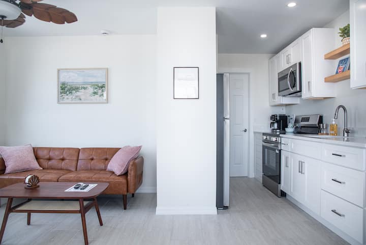 #3 Manasota Beachfront Villa - Englewood, FL