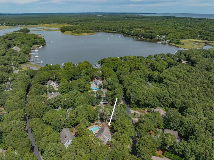 Private Pool, Hot Tub, Minutes From Beach! - New Seabury