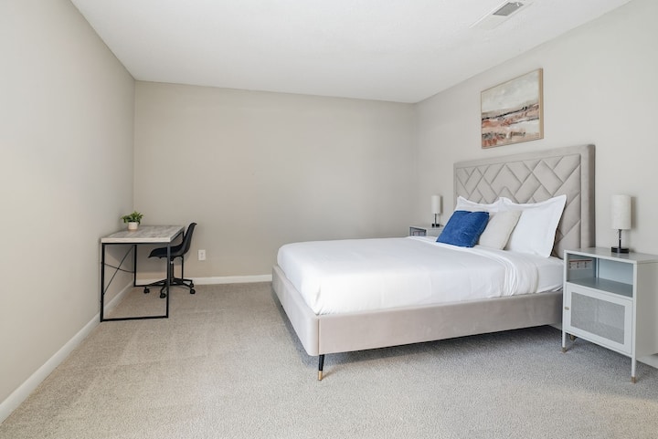 Peaceful 2br Retreat In Lawrenceville - Duluth, GA