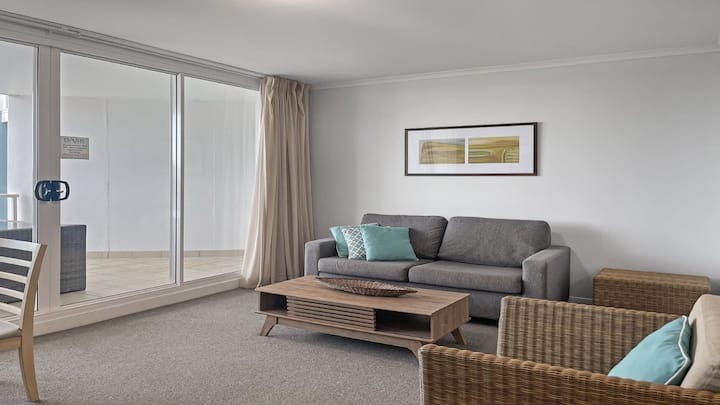 Ocean Jewel - Ettalong Beach