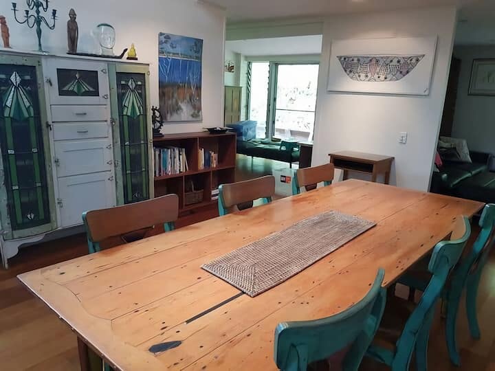 Dragonflies On Billa By Discover Stradbroke - Moreton Island