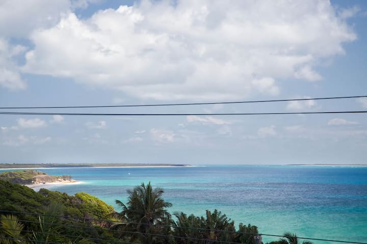 Seychelles Upstairs By Discover Stradbroke - North Stradbroke Island