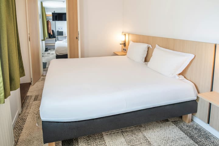 Hôtel De L'ill - Confort  Room With Breakfast - Strasbourg