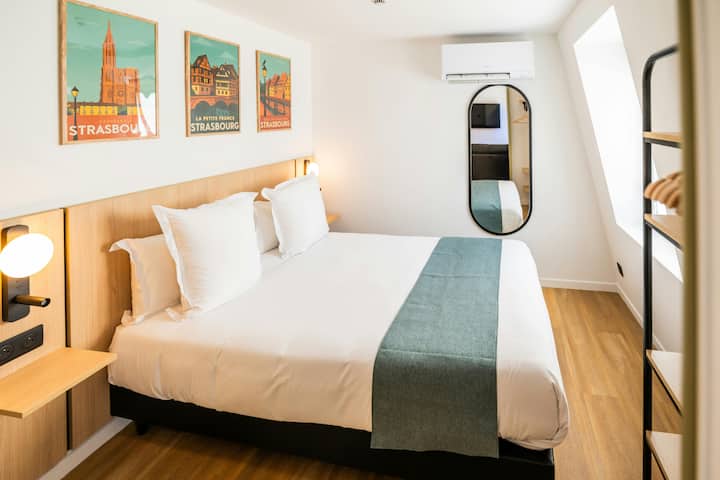 Hôtel De L'ill - Appartement For 4 People - Strasbourg