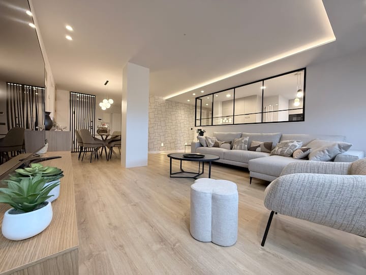 Plaza España 8c - Apartamentos Burgos Deluxe - Burgos