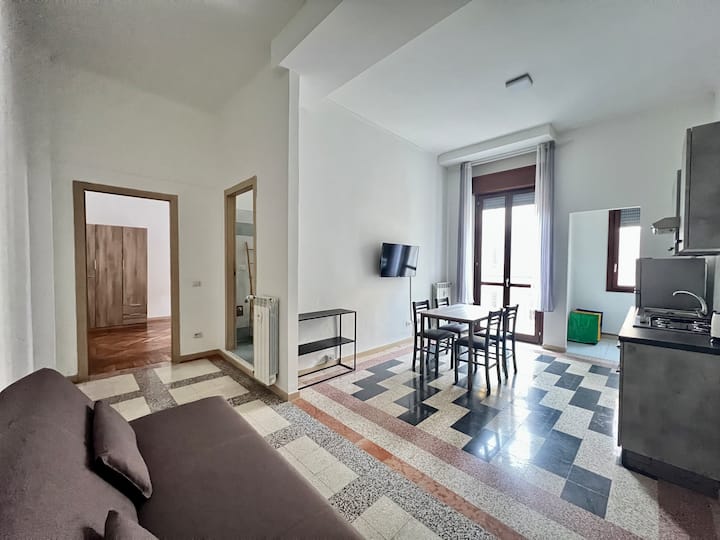 Big Flat Goldoni [Duomo–m4–linate] - Milan