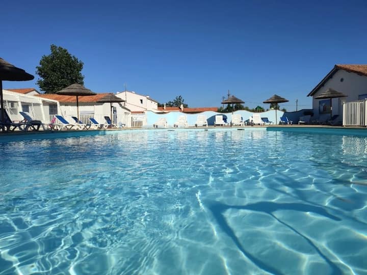 Zecamping 4* Chalet 27m² Piscine - Île de Ré