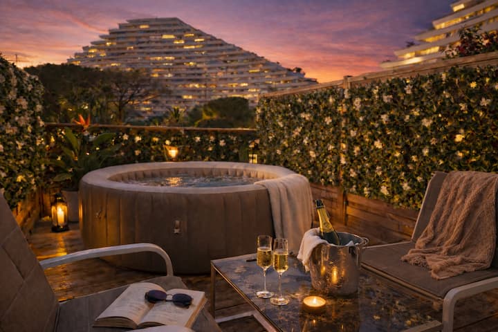 Jacuzzi Privée - Séjour Romantique - Marina - Plage des Bouches du Loup