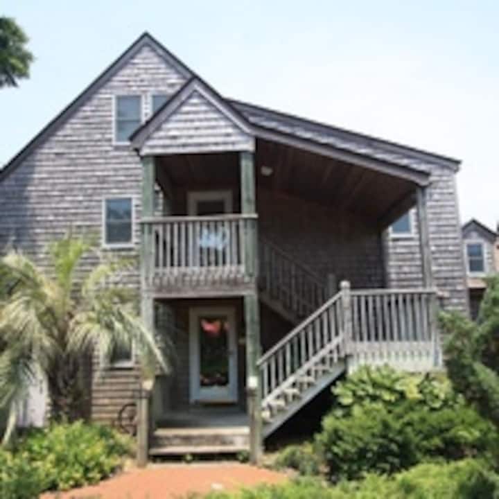 Cv8b: Crow's Nest B - Ocracoke, NC