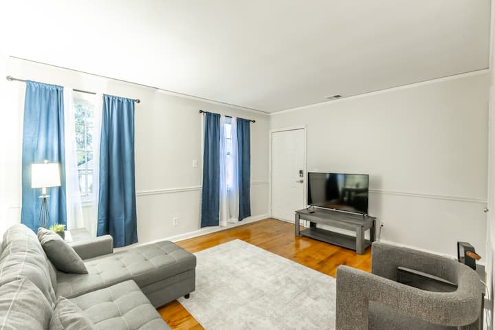 Suite C At Blue Sky Terrace - Columbus, GA