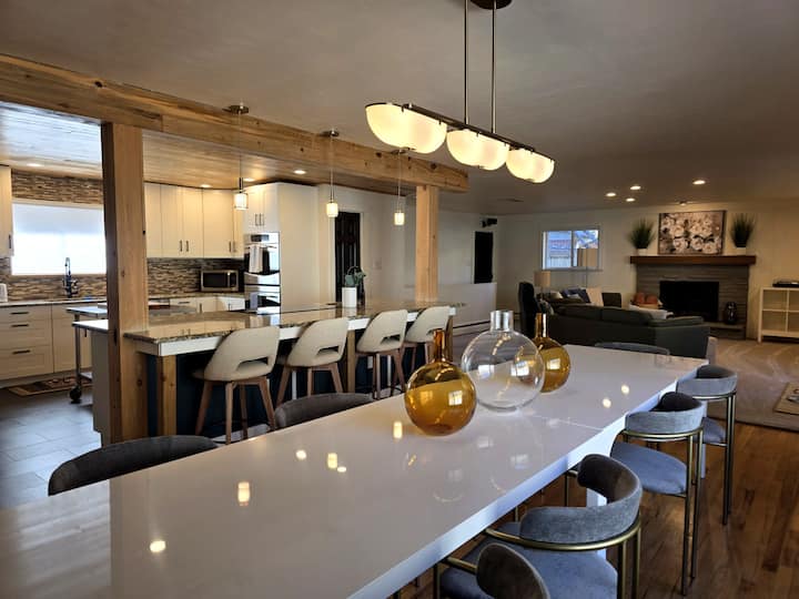 Sauna & Hot Tub, Gym, Theater, Games, Large Groups - Golden, CO