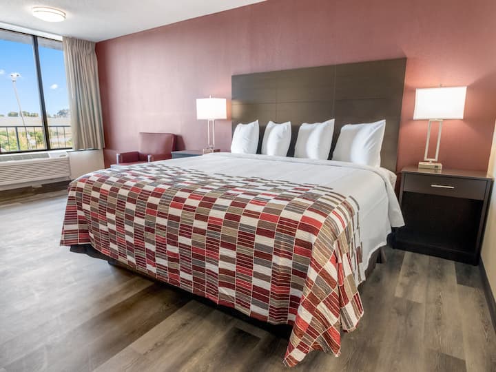 Comfortable Spot For Exploring Lakes & Adventure - Dandridge, TN