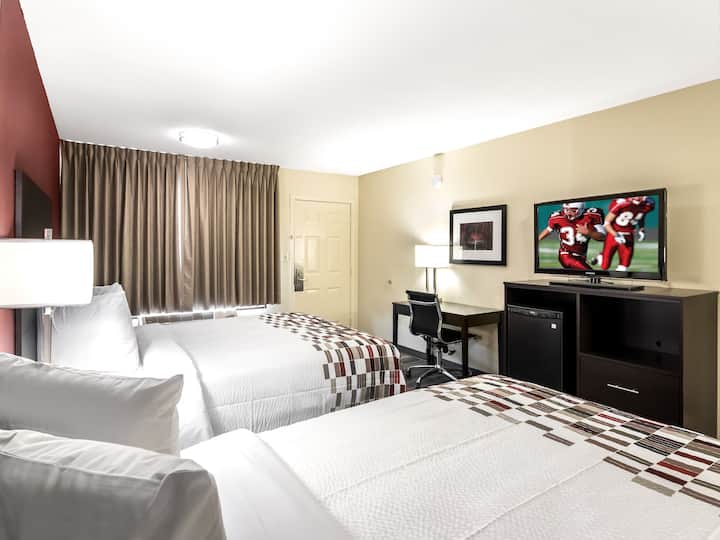 2 Road Trip Worthy Rooms In Dandridge, Tennessee - Dandridge, TN