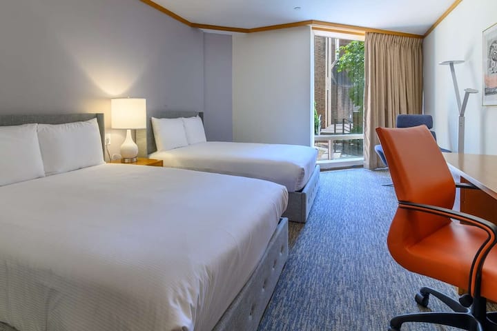 Bright Double Stay Near Local Shopping - 3 Rooms - Peekskill, NY