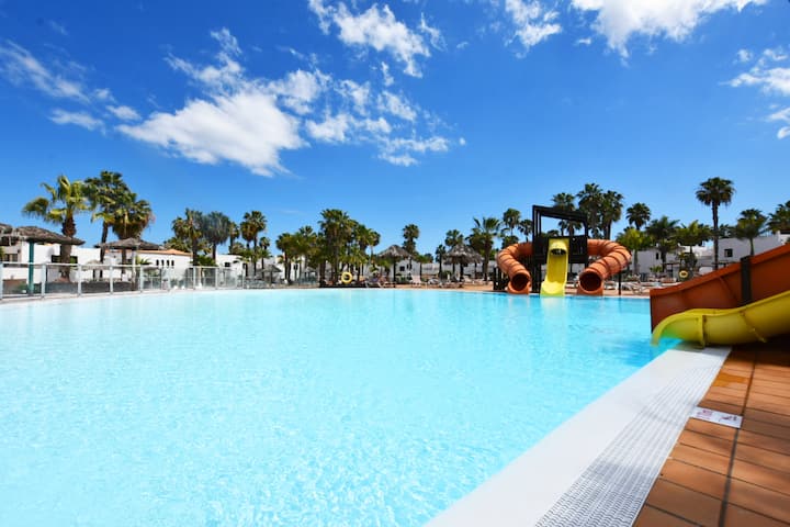 Book Jet - Oasis Corralejo Y Maxi Pool Maravent - Corralejo