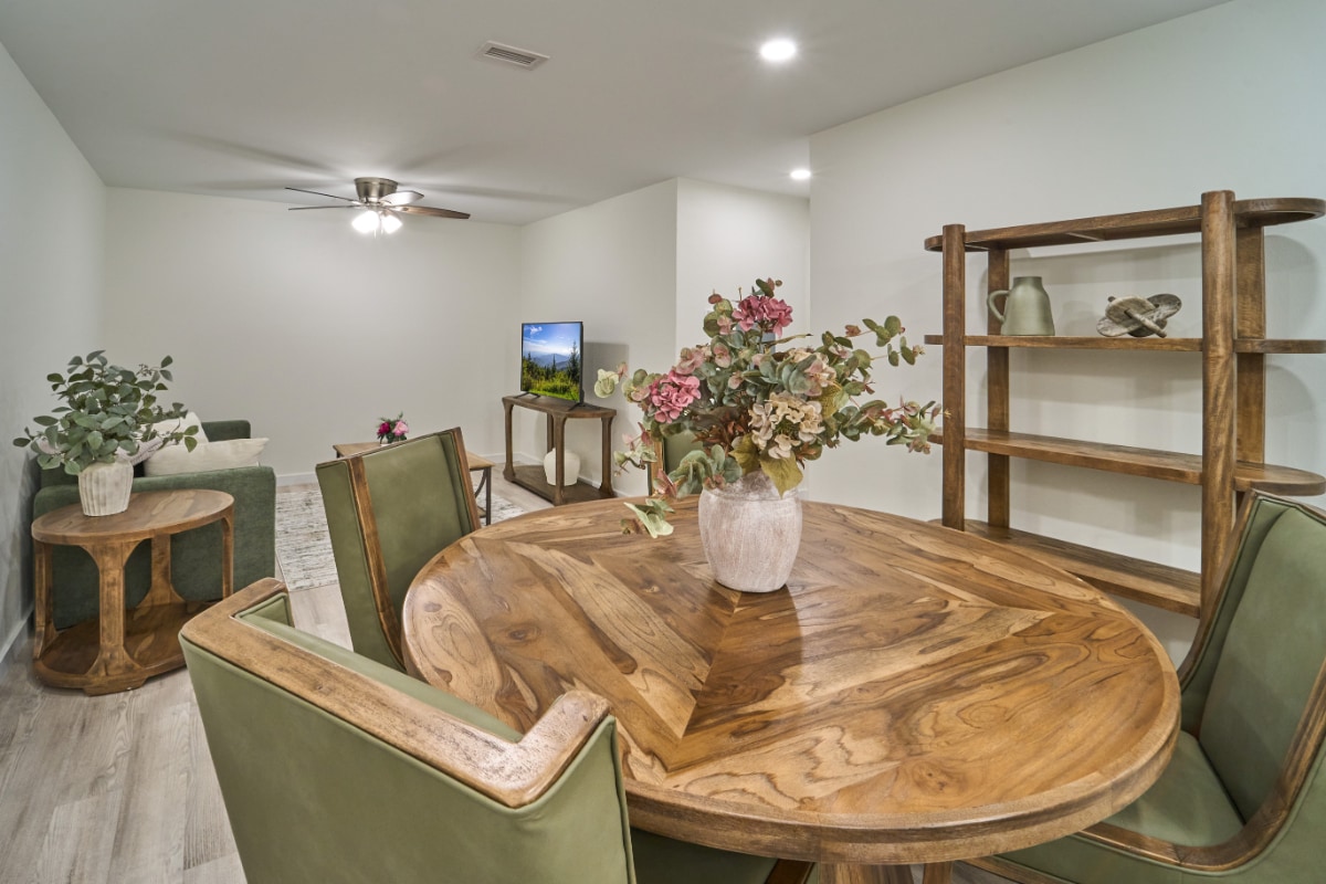 Ruby 101: 2BD | Great Location + Shared Amenities! - Apartments for Rent in Pigeon Forge ...