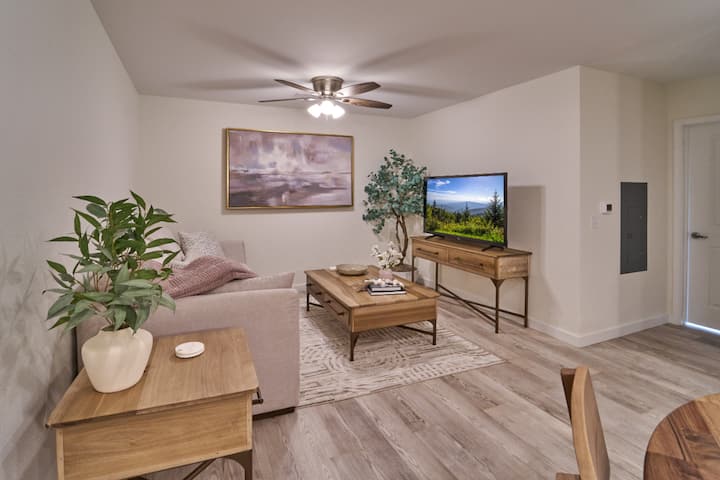 Ruby 114: 2bd | Great Location + Shared Amenities! - Pigeon Forge, TN