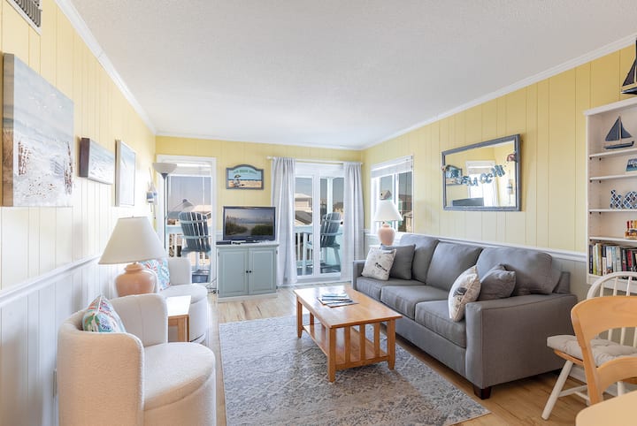 Seaspray 350, Oceanview Condo - Beaufort