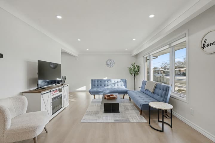 New 3br Home - Minutes To The Falls! - Niagara Falls