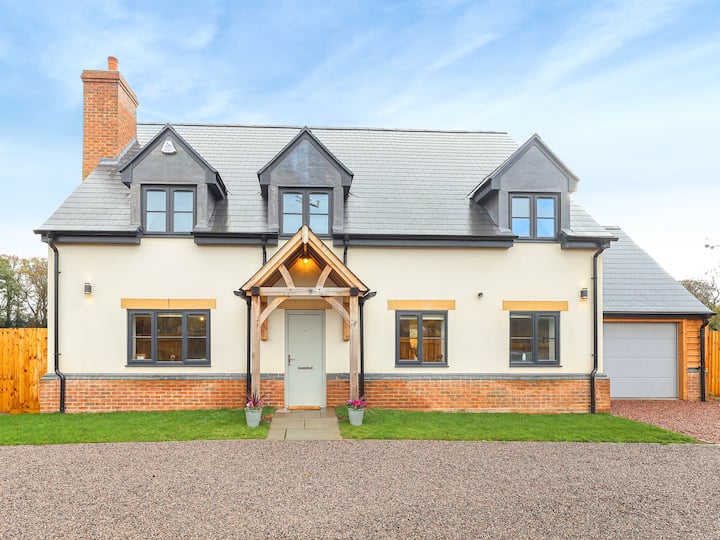 Chancery View - Ross-on-Wye