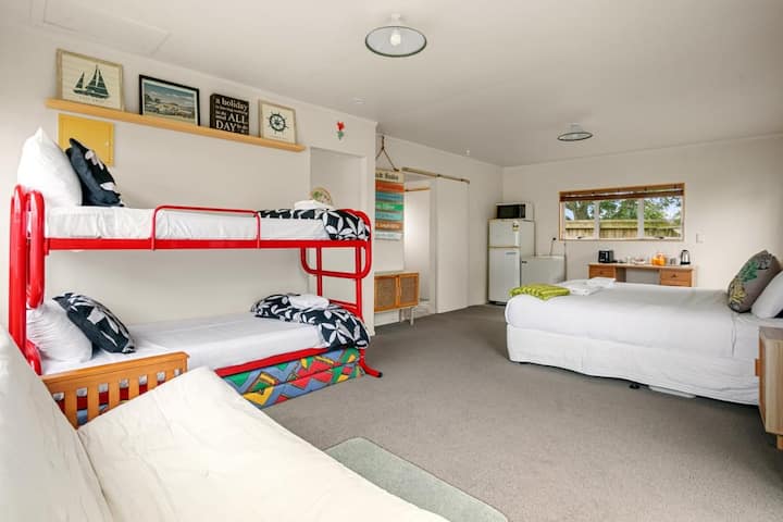 The Charleston Charmer - Bay of Plenty