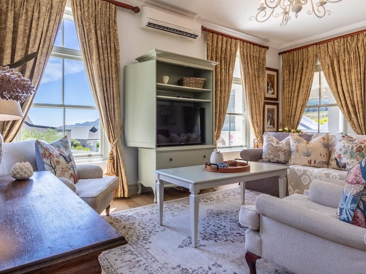 Two Bedroom Mountain View Villa 26 - Franschhoek