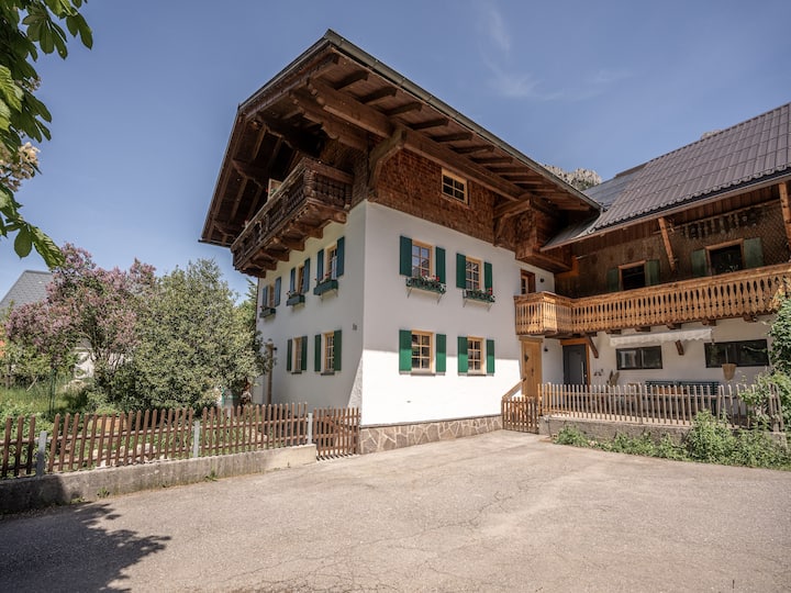 Apt Acceptant Les Animaux Domestiques De Tannheim - Nesselwängle